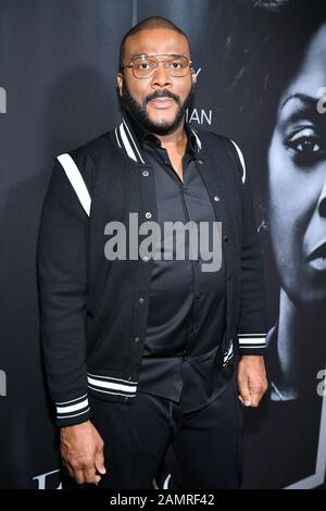 Tyler Perry besucht Tyler Perrys Premiere "A Fall From Grace" New York ...