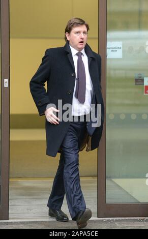 Matthew Feargrieve verlässt Westminster Magistrates nach der ...