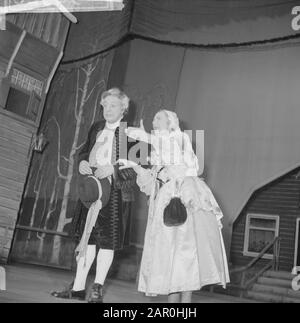 Thomasvaer und Pieternel in Stadsschouwburg, 31. Dezember 1966 ...