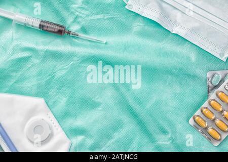 Medizin, Injektion, Impfstoff und Einwegspritze, Medikamentenkonzept ...