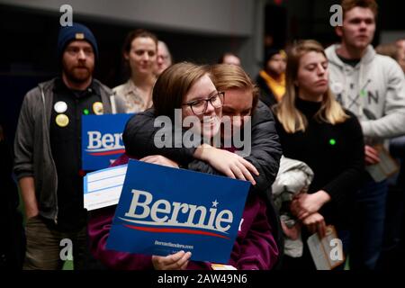 02032020 - die Anhänger von des Moines, Iowa und Bernie Sanders nehmen ...