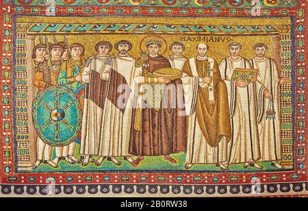 Italien. Ravenna. San Vitale. Byzantinische römischen Mosaiken. Kaiserin Theodora und die Gruppe ...