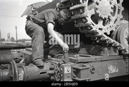 Panzertank Panzertank III und Panzer I der Bundeswehr Transportiert ...