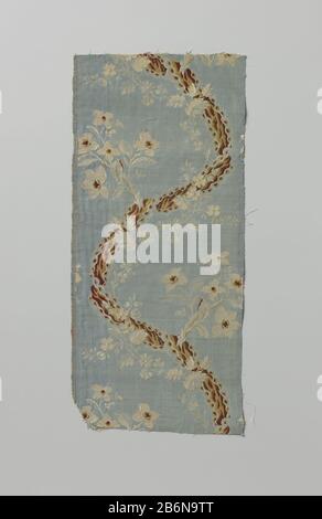 Fragment van geel zijden weefsel met witte bloemen Fragment van geel ...