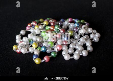 Pearl Strings abstrakten Hintergrund Reihe von Perlen Ornamente auf ...