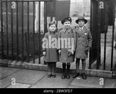 Hochzeit von Miss Angela Dudley ward und Kapitän Robert Laycock. Foto ...