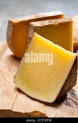 Französischer Käse Comte, drei Sorten 1 Jahr gereift Prestige, fruchtig ...