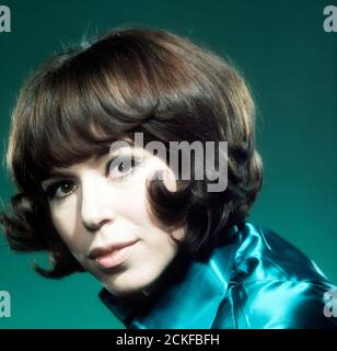 Sängerin ALEXANDRA (1942-1969), Porträt von 1967 Stockfotografie - Alamy