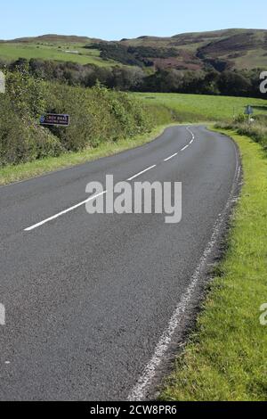 Croy, Ayrshire, Schottland, Großbritannien. Die A719 schlängelt sich ...