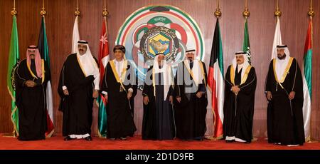 Arab gulf leaders from left to right, Bahraini King Hamad bin Isa Al ...