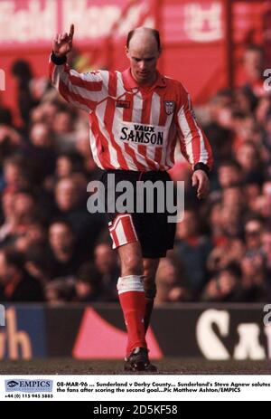 09-MÄRZ-96 ... Sunderland / Derby County. Sunderlands Michael Gray (L ...