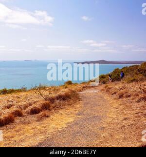 Bluff Point, Yeppoon, Queensland, Australien-Dez 2019: Mutter und ...