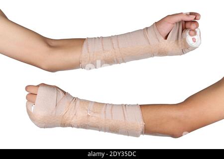 Junge mit Arm in Gips und Verband am Kopf Stockfotografie - Alamy