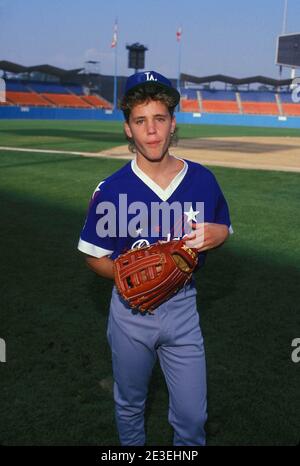 Corey Haim 1987 Quelle: Ralph Dominguez/MediaPunch Stockfotografie - Alamy