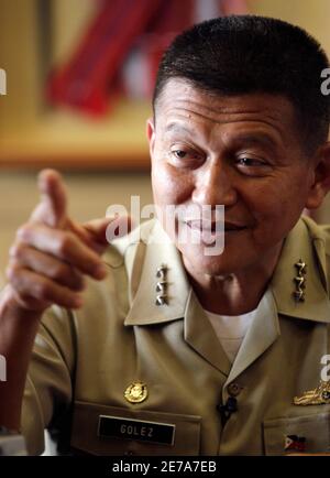 Philippine Navy Chief Vice-Admiral Ferdinand Golez, second from right ...