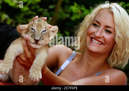 Deutsche Sängerin Sarah Connor stellt bei der Charity-Gala "Dreamball ...