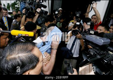 Nach einer weltweiten Menschenjagd von Interpol, vermutlich pädophil ...