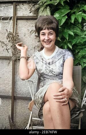 Sterben Sie Deutsche Schlagersängerin Renee Franke, Auf der Terasse ...