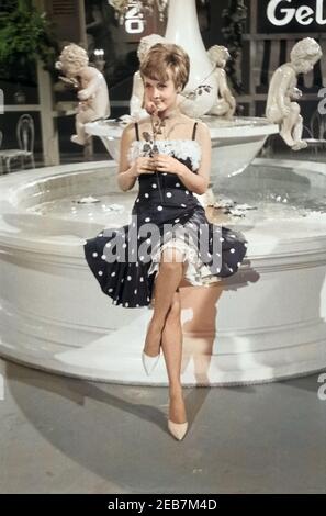 Sterben Sie Deutsche Schlagersängerin Inge Brück, Deutschland 1960er ...