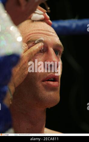 Boxen - Gordon Brennan gegen Nick Okoth - Super Middleweight - Fife Ice ...