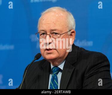 Former U.S. solicitor general and independent counsel Kenneth W. Starr ...