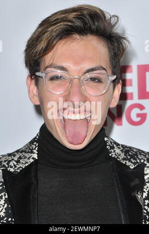 Mason Alexander Park kommt bei der Eröffnungsnacht von "Hedwig und der ...