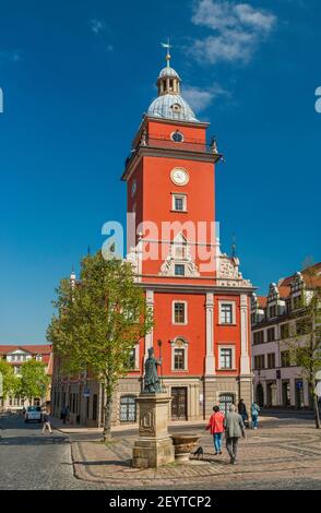 Gotha, Platz Hauptmarkt, Altes Rathaus, auf der Balustrade des ...