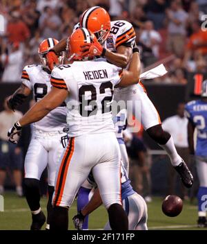 Cleveland Browns breiter Empfänger Dennis Northcutt (86) und in die ...