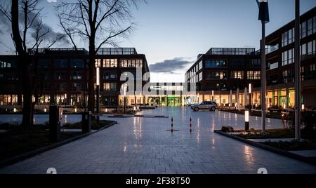 Essen, Deutschland. März 2021, 15th. Das RWE-Logo ist auf der façade ...
