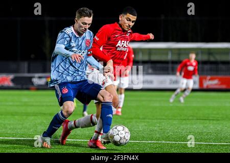 ALKMAAR, NIEDERLANDE - MÄRZ 15: Youri Regeer von Jong Ajax, Richonell ...