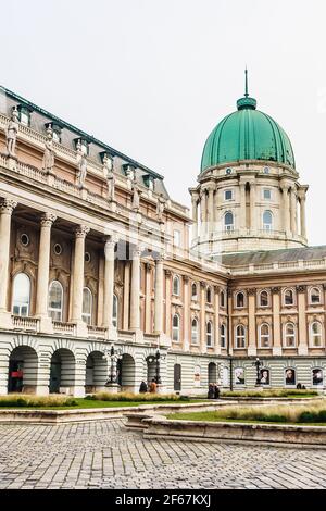 Budaer Burg entstand im Mittelalter berühmt für barocke Architektur an ...