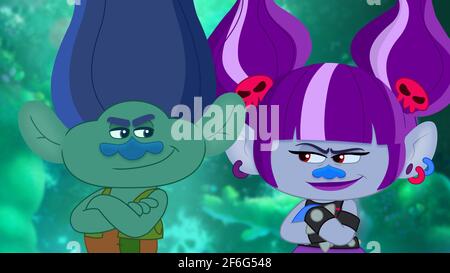 TROLLSTOPIA, (aka TROLLS TOPIA), von oben: Bergen, Poppy (Stimme: Amanda Leighton), Bygone ...