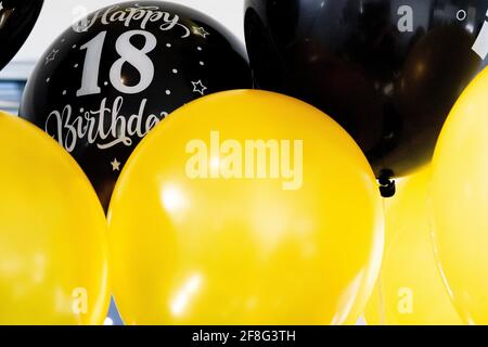 Gefullte Luftballons Zum Geburtstag
