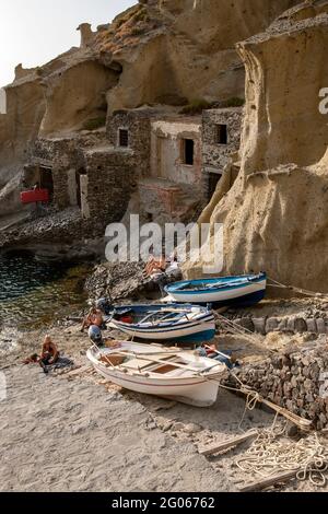 Pollara Strand, Tuff Klippe, Boote, Salina Insel, Äolischen Inseln ...