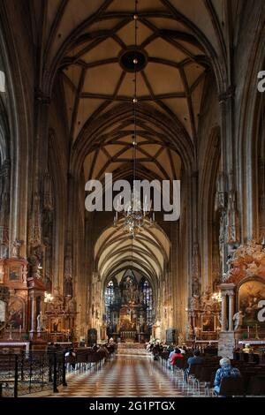 Stephansdom (Stephansdom) ist die Mutterkirche der Erzdiözese Wien und ...