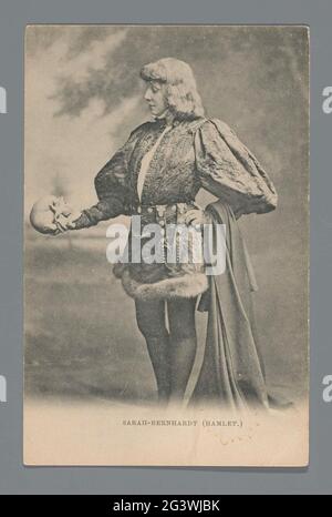 Sarah Bernhardt als Hamlet Stockfotografie - Alamy