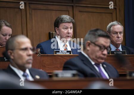 Mike Rogers, Mitglied des House Armed Services Committee, Ansprache des ...