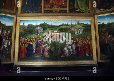 Das Genter Altarbild. Anbetung des mystischen Lammes: Die Jungfrau der Verkündigung. Museum: St ...