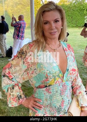 HAMPTONS, NY - JULI 10: Maria Fishel und Kenneth Fishel im Hamptons ...