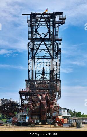 Der Bagger 1452 ist ein Schaufelradbagger, der 1961 vom VEB ...