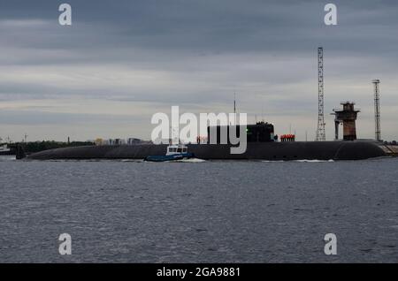 Juli 2021 - Severodwinsk. Das Atom-U-Boot „Belgorod“. Das größte U-Boot ...
