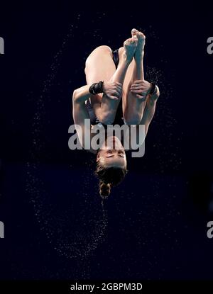 Die britische Lois Toulson in Aktion beim Finale der 10-m-Plattform für ...