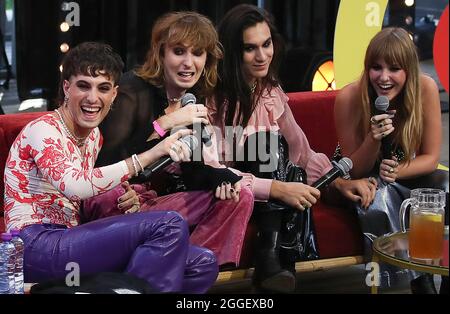 Thomas Raggi, Damiano David, Victoria De Angelis und Ethan Torchio von Måneskin im Polsat ...