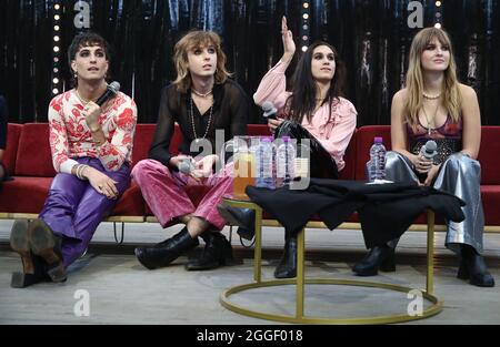 Thomas Raggi, Damiano David, Victoria De Angelis und Ethan Torchio von Måneskin im Polsat ...