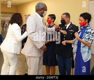 Maj Dante P. Galiber, Staatschirurg, Nationalgarde der Jungferninseln ...