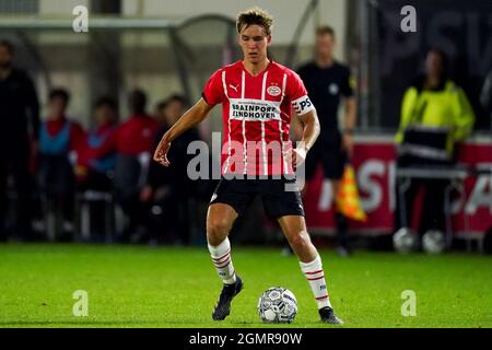 EINDHOVEN, NIEDERLANDE - 20. SEPTEMBER: Dennis Vos vom PSV U23 während ...
