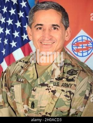 Kommandofeldwebel Major Lonnie R. Null ist der Kommandofeldwebel Major der 2d Theater Signal ...