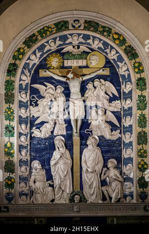 Kreuzigung mit der Jungfrau Maria und St. Johannes der Evangelist. Artist: Anonyme, Deutsch, aus ...