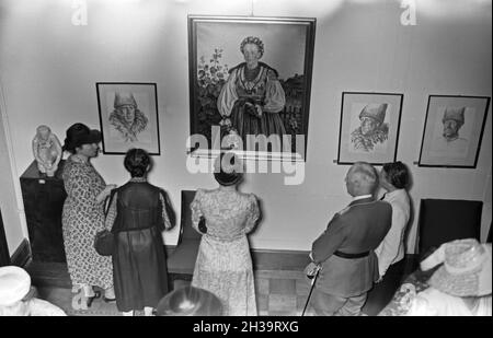 Empfang bei der Reichsfrauenführerin Gertrud Scholtz Klink, Deutschland ...