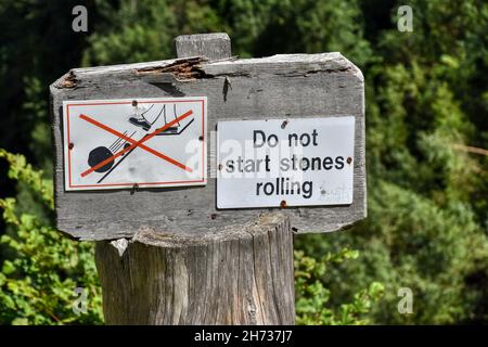 Schild, Tafel, Beschilderung, Hinweis, Angebot, Verbotene, language ...